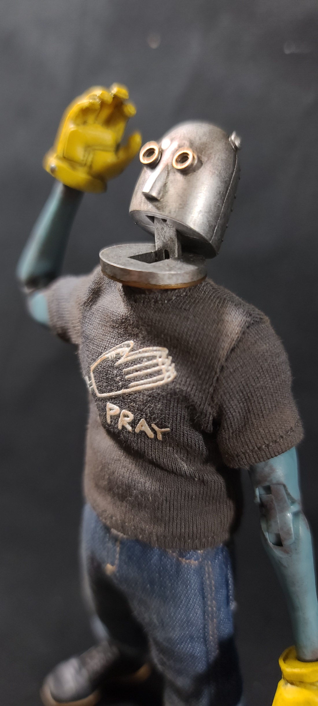 Action Figure Review: Damtoys Death Gas Station- Iron Head Tony ...