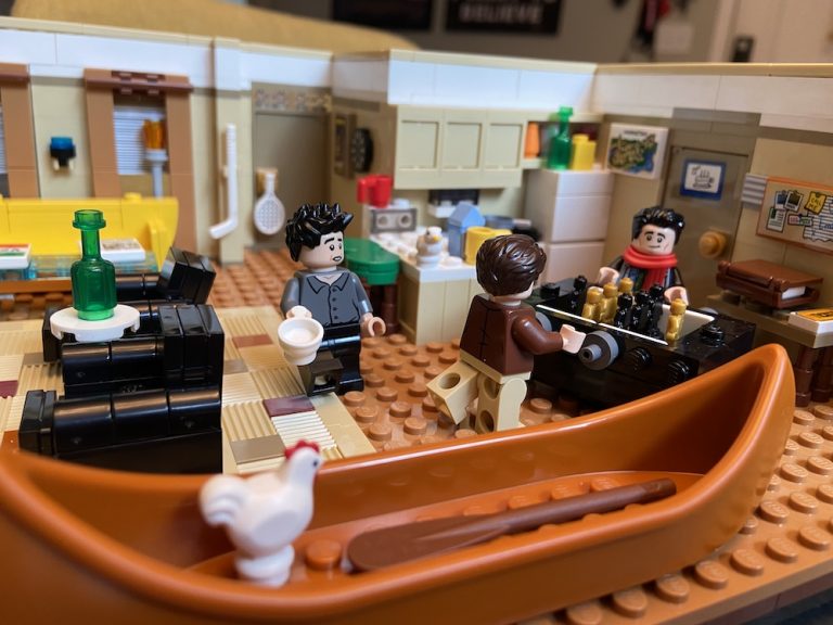 “The One With All The Bricks” – Lego Friends Apartments Review ...