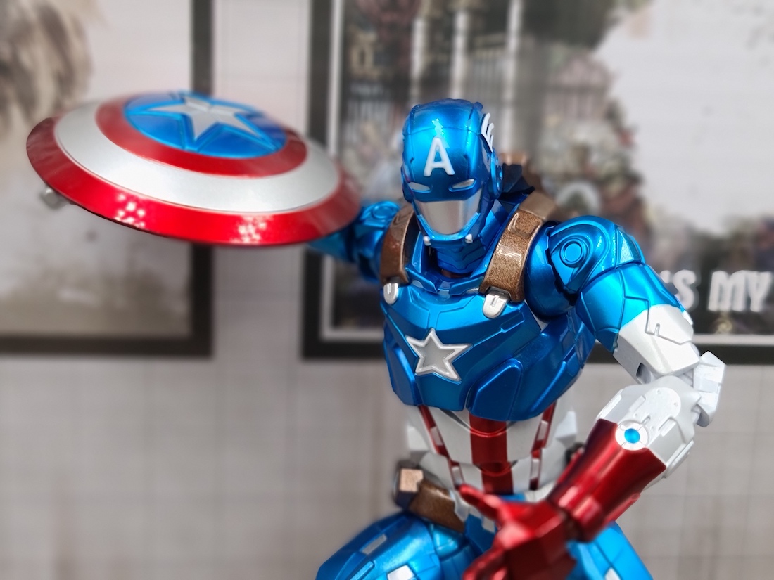 Action Figure Review: Fighting Armor Captain America | Pastrami Nation ...