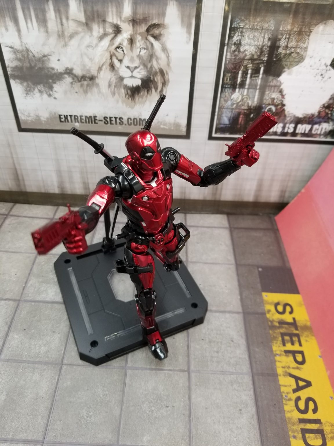 Fighting Armor Deadpool Review | Pastrami Nation- The Meat of Pop Culture